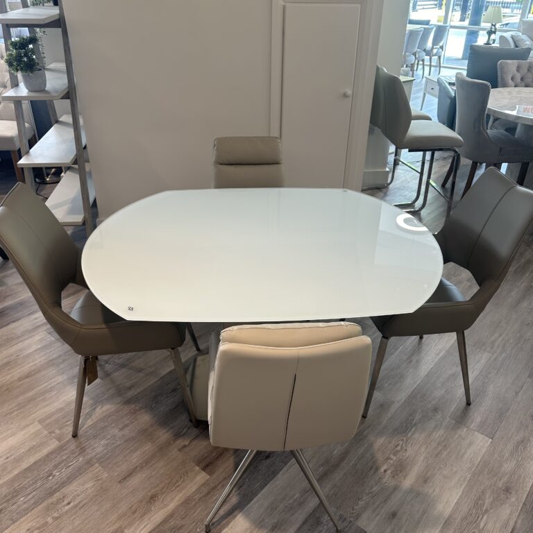 Olivia dining table - Kingsbury Furniture